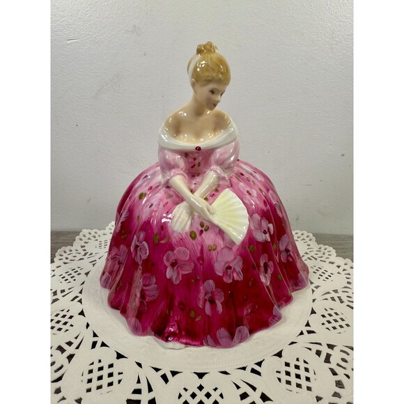 Royal Doulton | Art | Vintage Royal Doulton Victoria Bone China ...